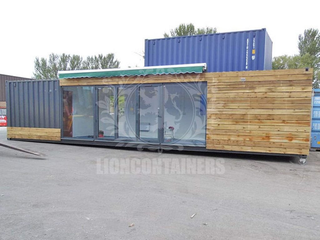 ?40ft University Travel Hub Container Case Study